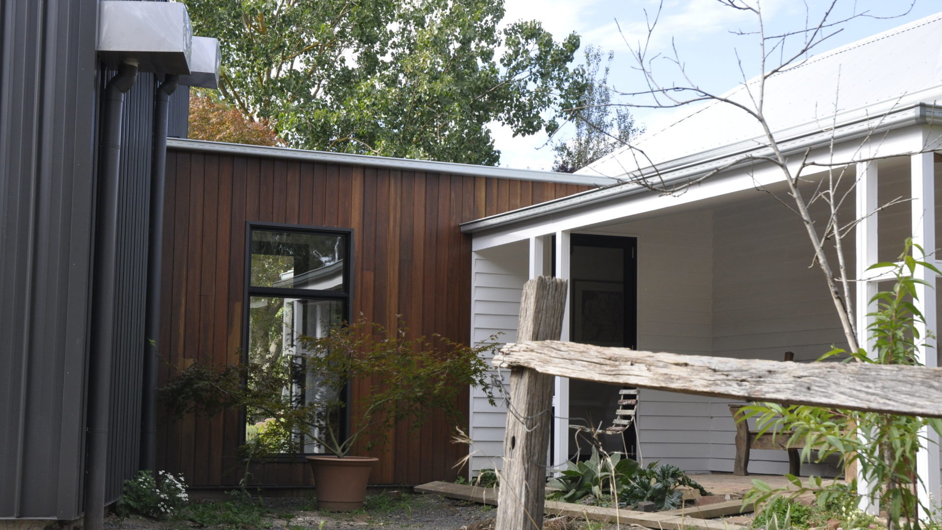 Tank House - Unicorn Architecture